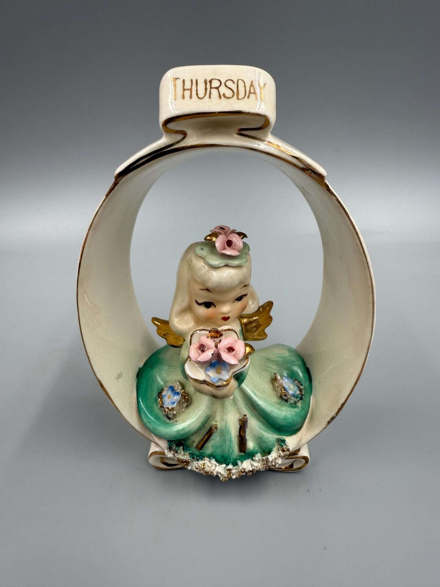 Lefton / Vintage Geo Z Lefton / Geo Z Lefton Angel in Oval Frame ...